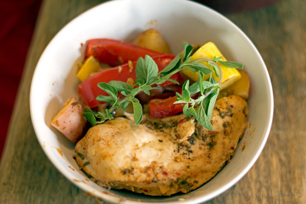 Spicy Bahamian Chicken (Easy 1 Pot Recipe) -Cooking Divine